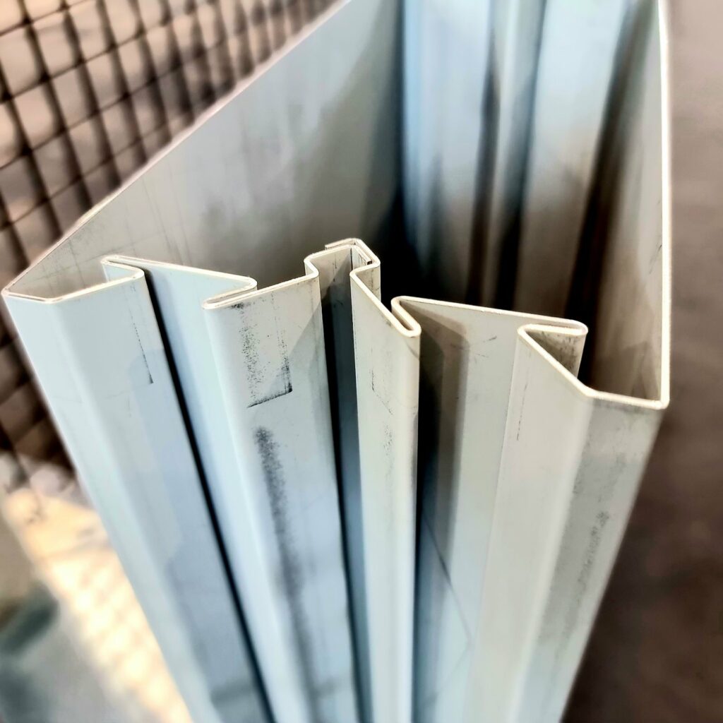 Kovové profily - avgmetal.eu